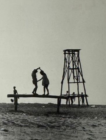 Noods Radio | Ice Exposure w/ Luis Martin Gonzalez & Millie Mckee